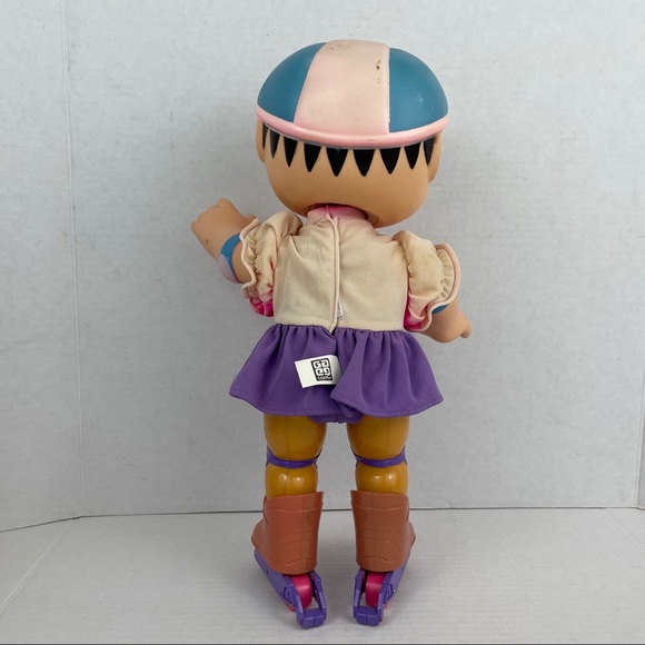 Turma da Monica | Toys | Turma Da Monica Doll 5 Monica With Roller ...